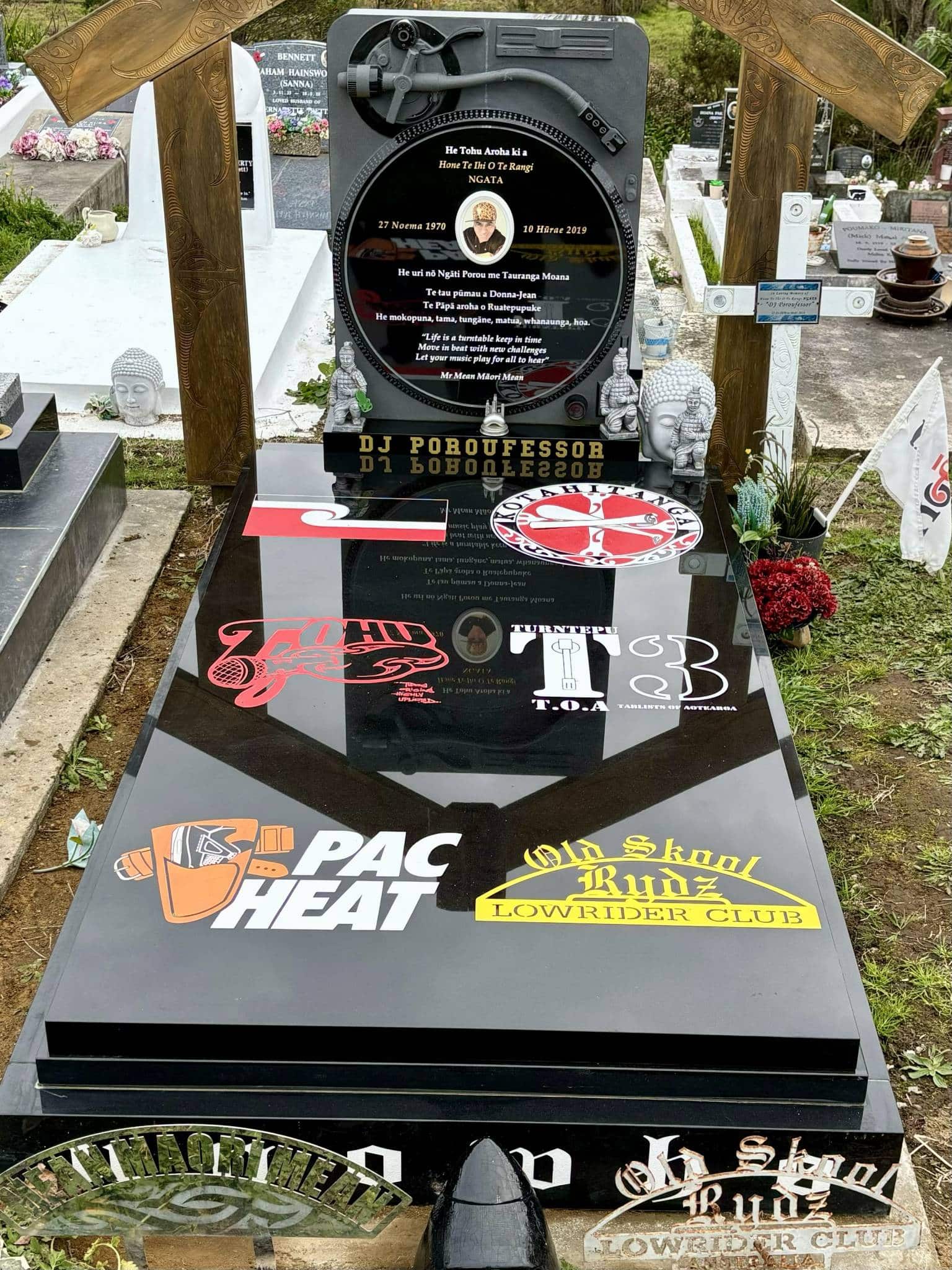 Headstones NZ | Memorial Stones, Gravestones & Tombstones